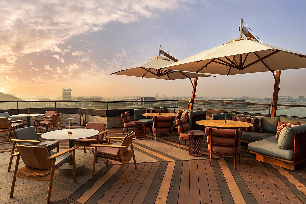 Sunset Grill | Restaurant & Bar Design Awards