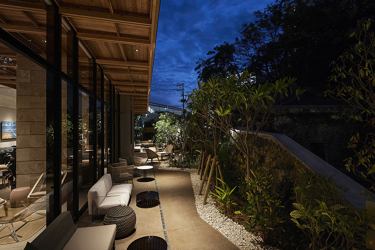 Cafe Strata | Restaurant & Bar Design Awards