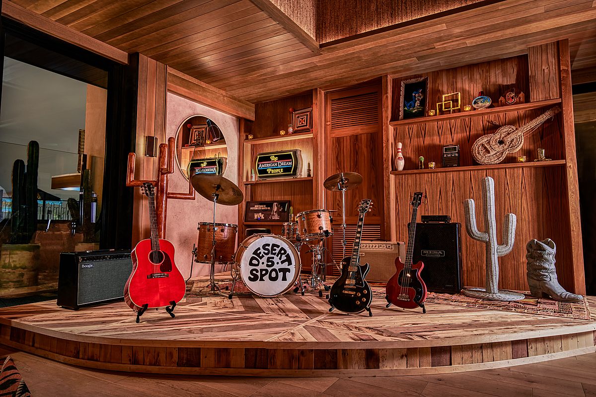 Desert 5 Spot | Restaurant & Bar Design Awards