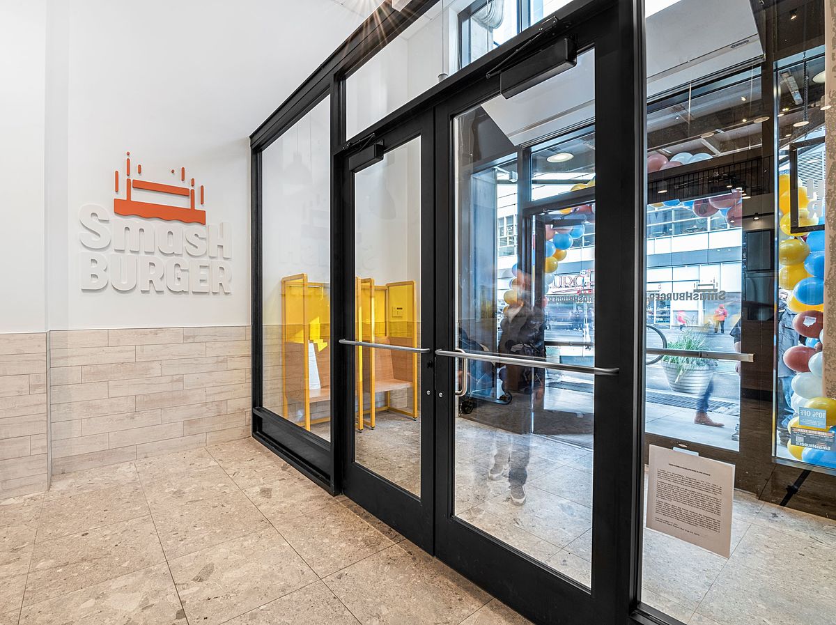 Smashburger | Restaurant & Bar Design Awards