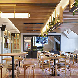 Mermaid Beach Tavern | Restaurant & Bar Design Awards
