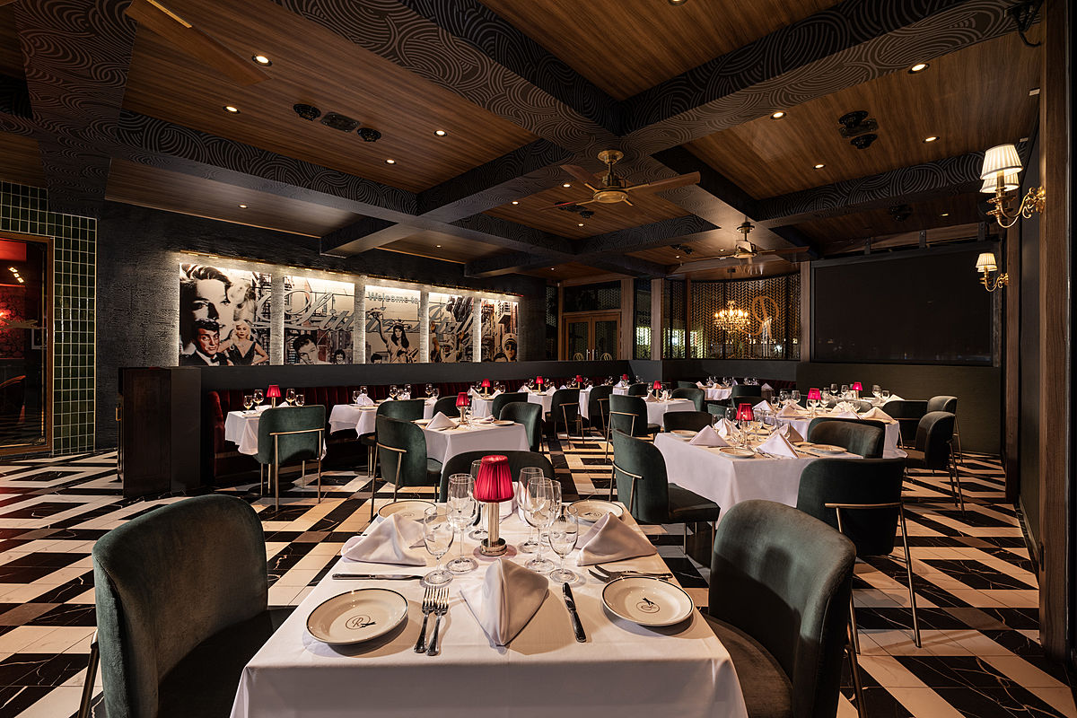 Anthony’s Runway 84 | Restaurant & Bar Design Awards