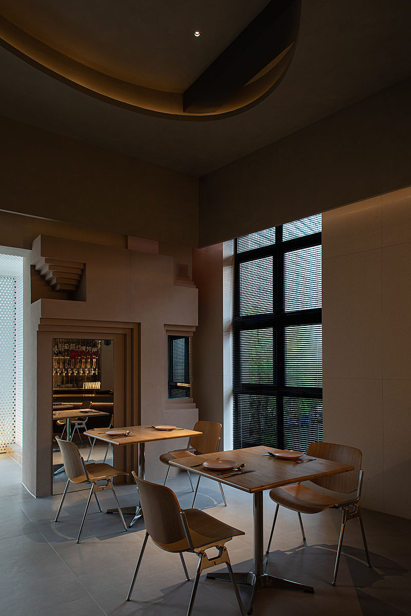 Reunio Planet | Restaurant & Bar Design Awards