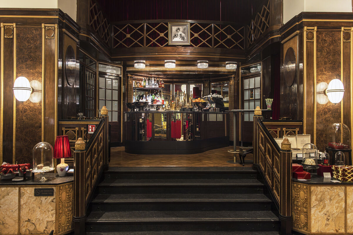 Caffé Sacher | Restaurant & Bar Design Awards