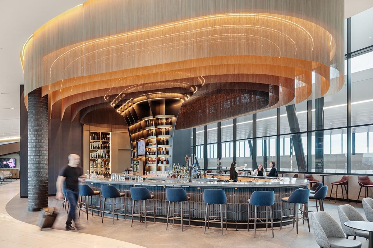 Delta Sky Club | Restaurant & Bar Design Awards