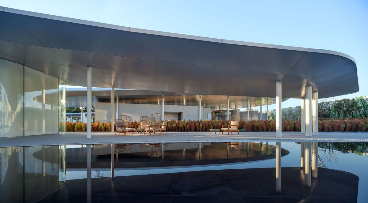 Future City Art Design Center | Restaurant & Bar Design Awards